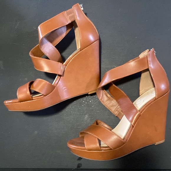 Jessica Simpson | Shoes | Jessica Simpson Wedges | Poshmark